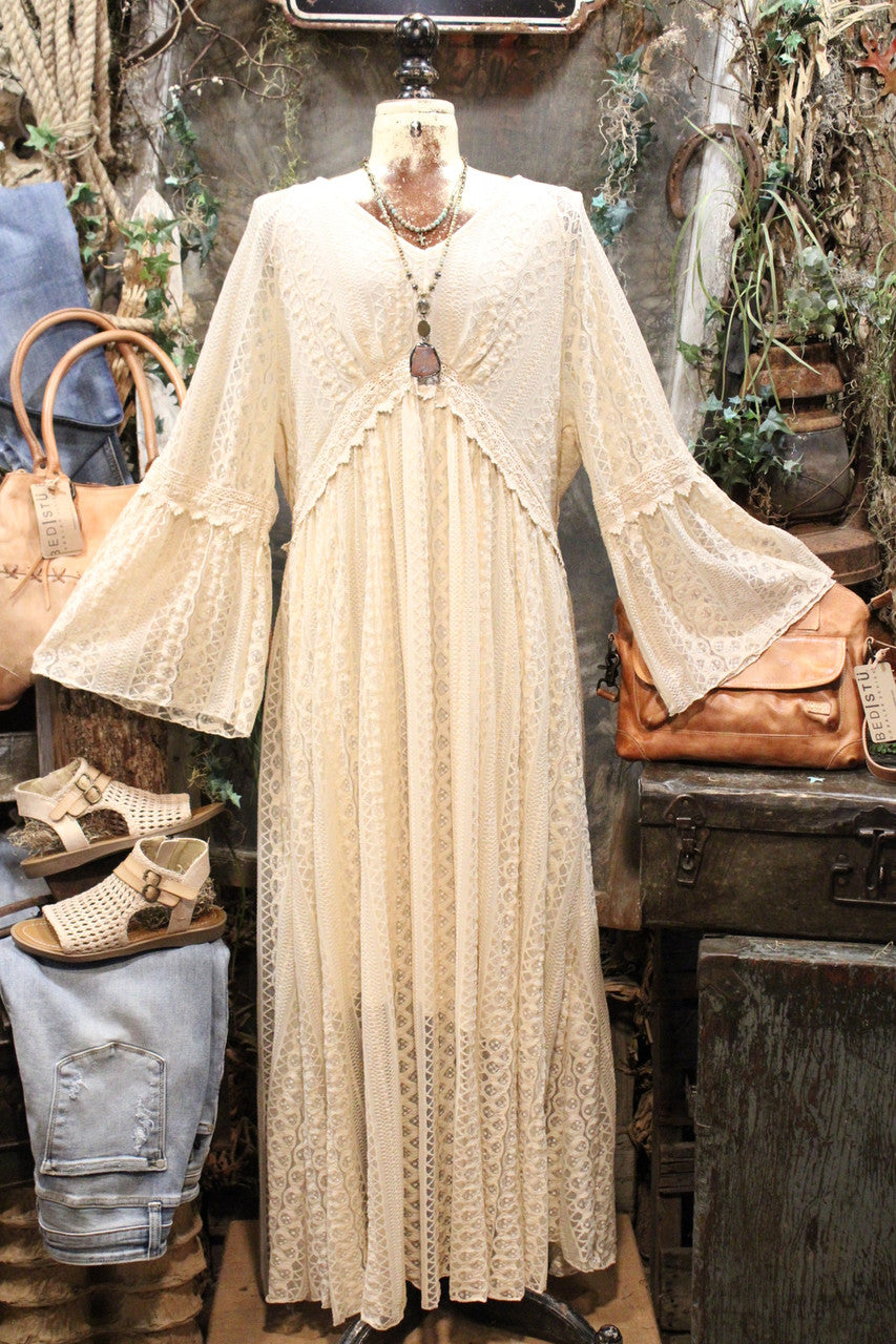 Lead Singer Beige Maxi Dress – Farm Girls Fancy Frills