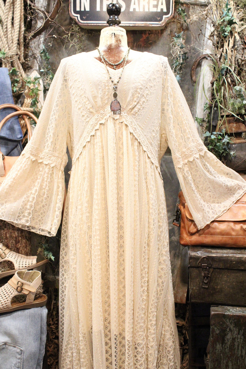 Lead Singer Beige Maxi Dress – Farm Girls Fancy Frills
