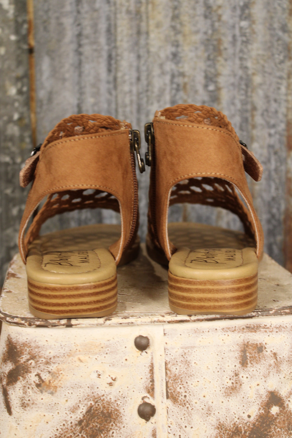 Anuella Cognac Sandals – Farm Girls Fancy Frills